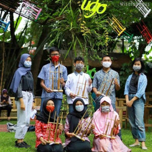 √ Saung Angklung Udjo, Wisata Edukasi Bertema Budaya Sunda